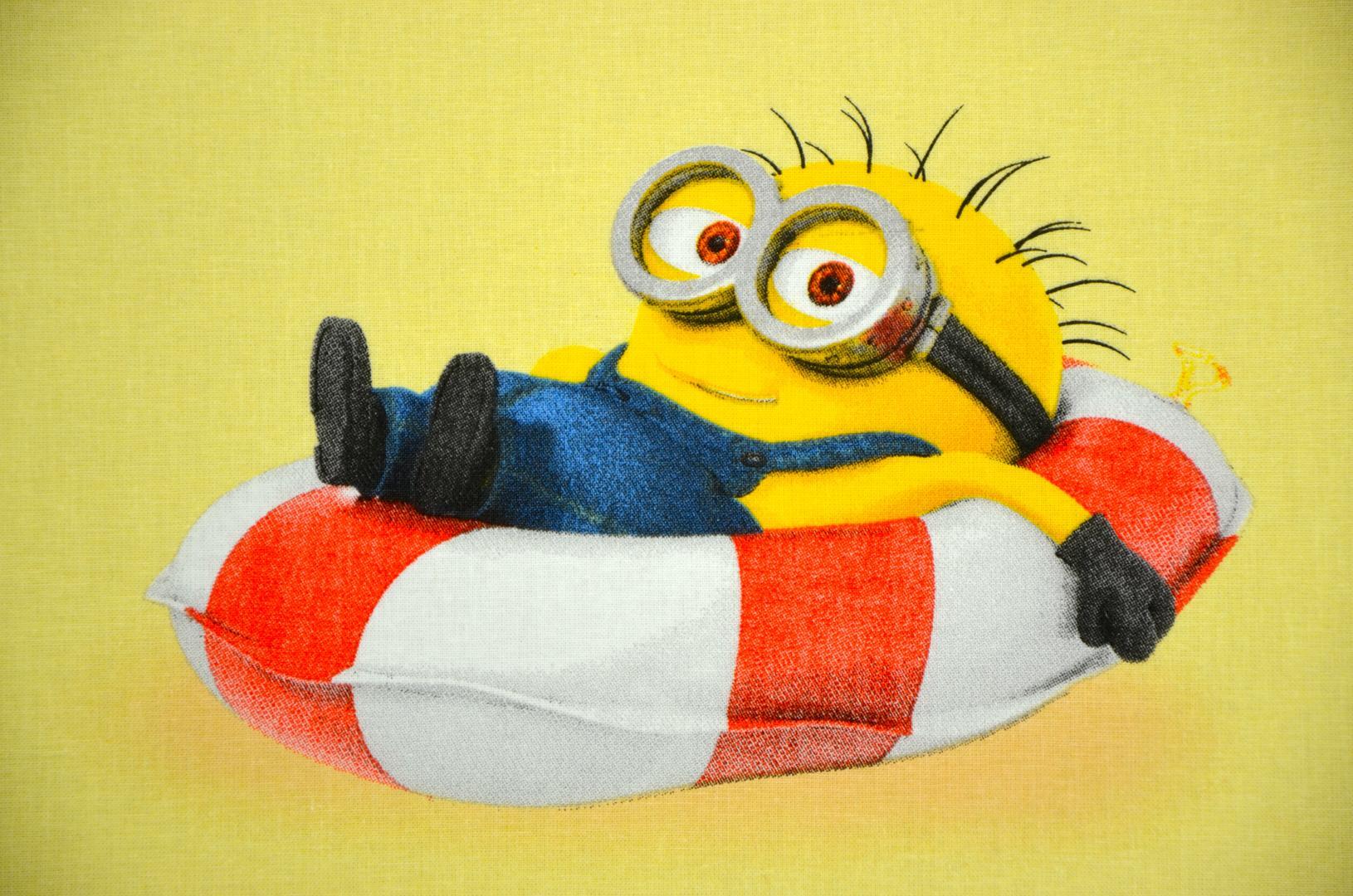 Minions (beach) - Bb.00776-02 Minions (beach) - Bb.00776-01 Minions (beach)